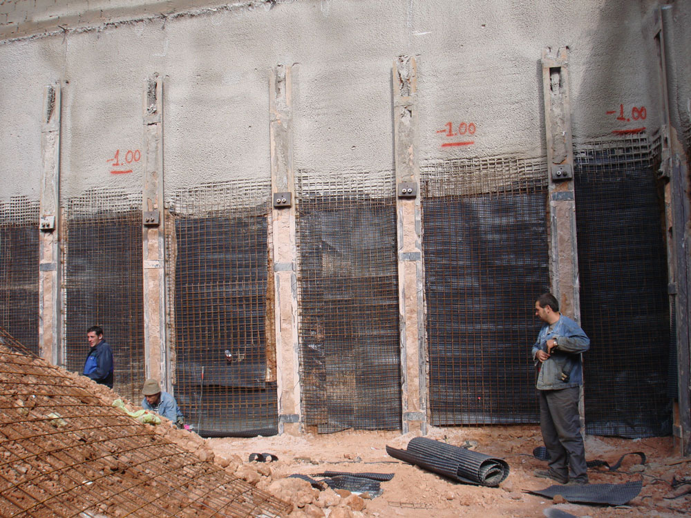 High Rise Office Building with four Basements – Technodynamics